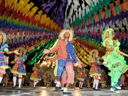 Quadrilha junina tradicional - História e características da dança junina